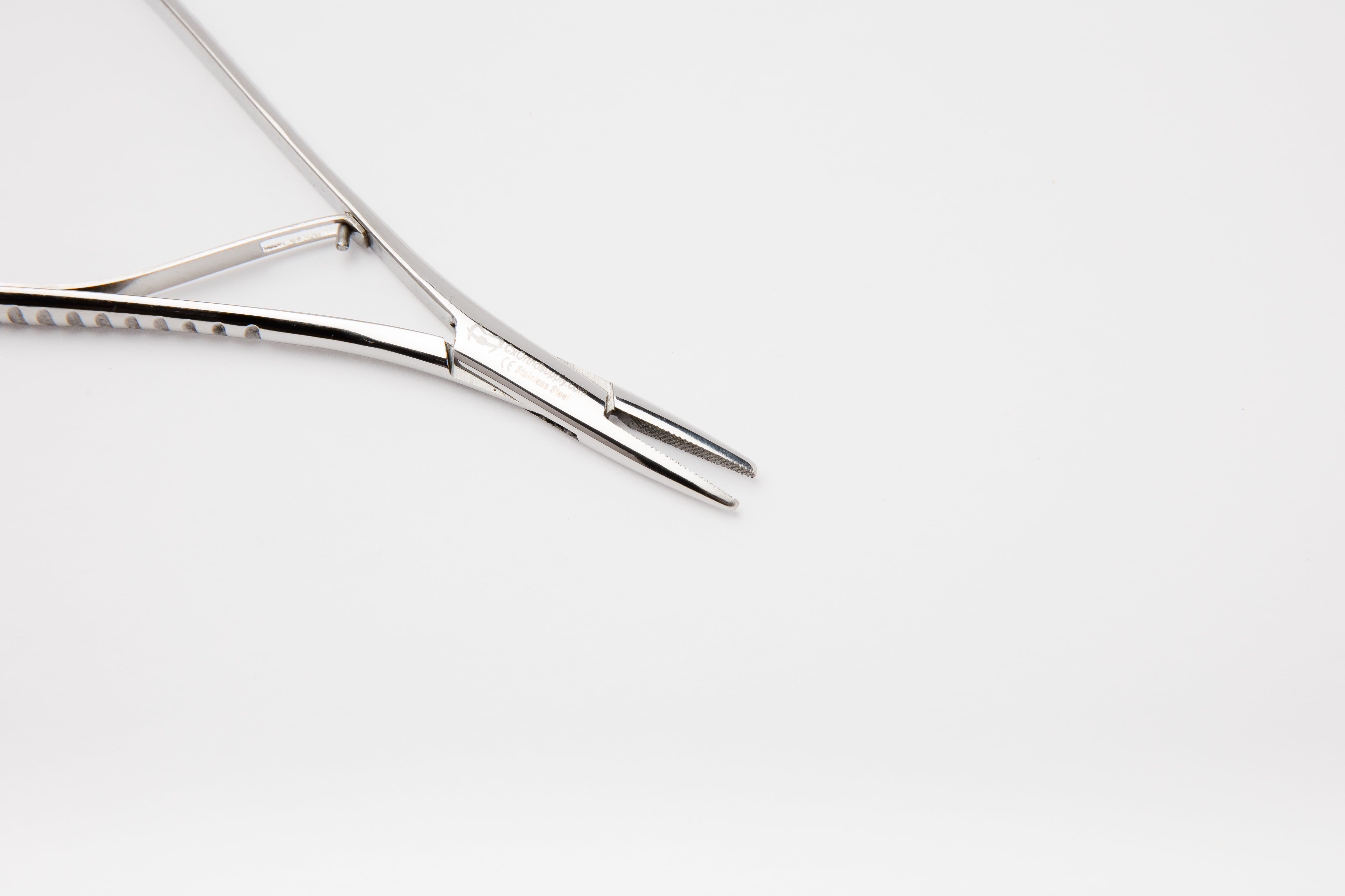 Mathieu Plier (No Hook) – Cx Orthodontic Supply