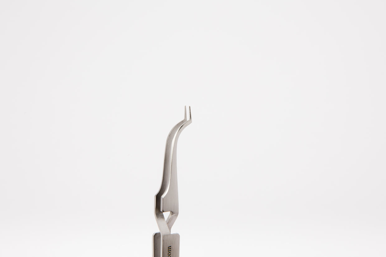 Bracket Tweezers – Cx Orthodontic Supply