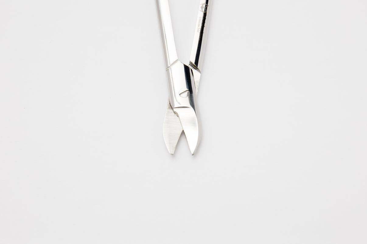 Retainer Scissors (Straight or Curved) – Cx Orthodontic Supply