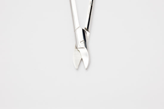 Retainer Scissors (Straight or Curved) – Cx Orthodontic Supply